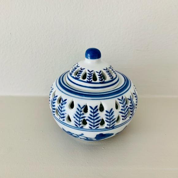 Silvestri | Accents | Silvestri Vintage Votive Candle Potpourri Holder ...